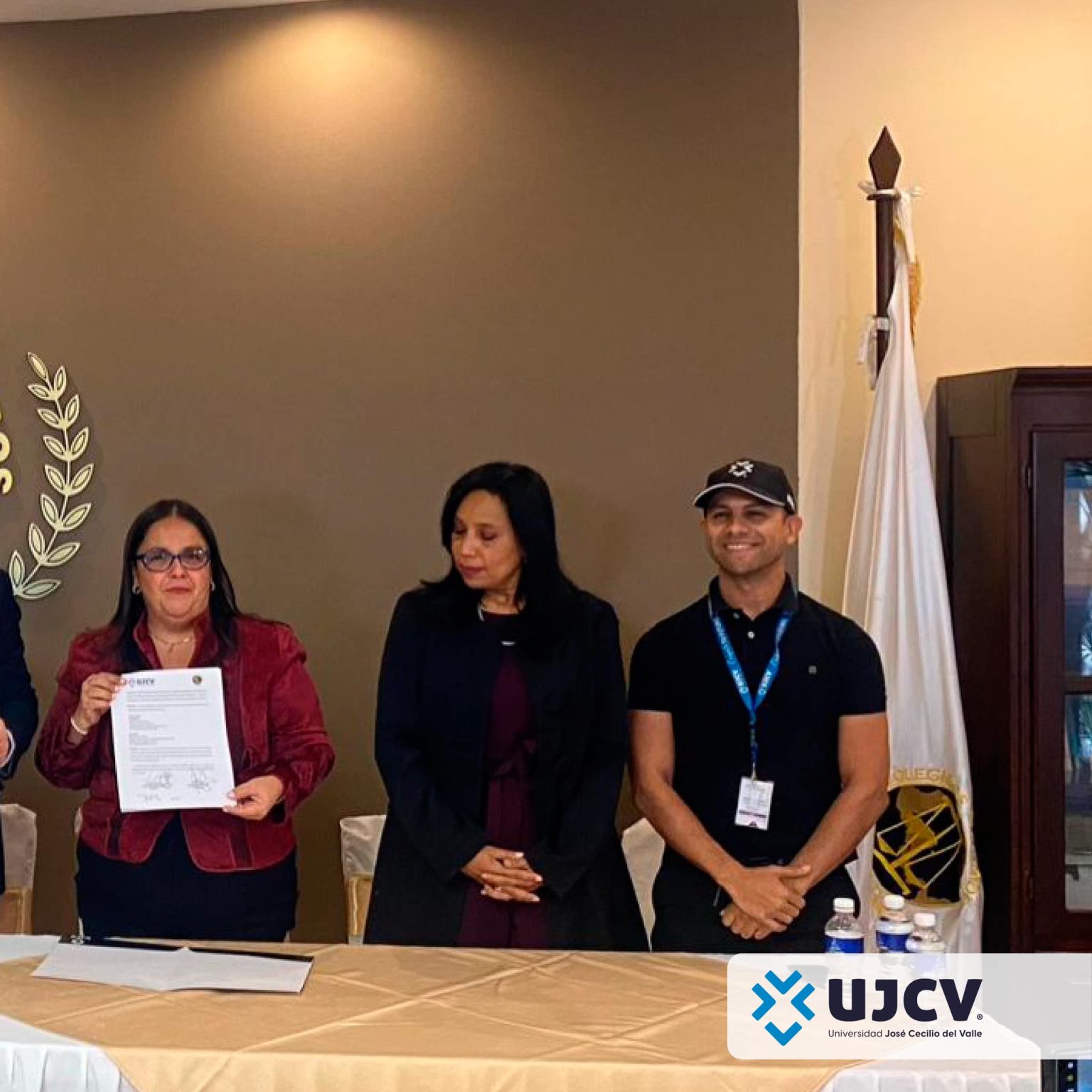 El Colegio de Abogados de Honduras y la UJCV firman Convenio de ...
